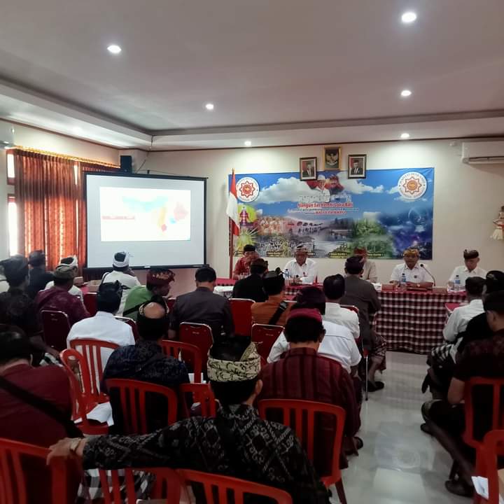 Pentingnya nguwah-nguwuhin Awig-Awig dan Pararem Desa Adat di ...